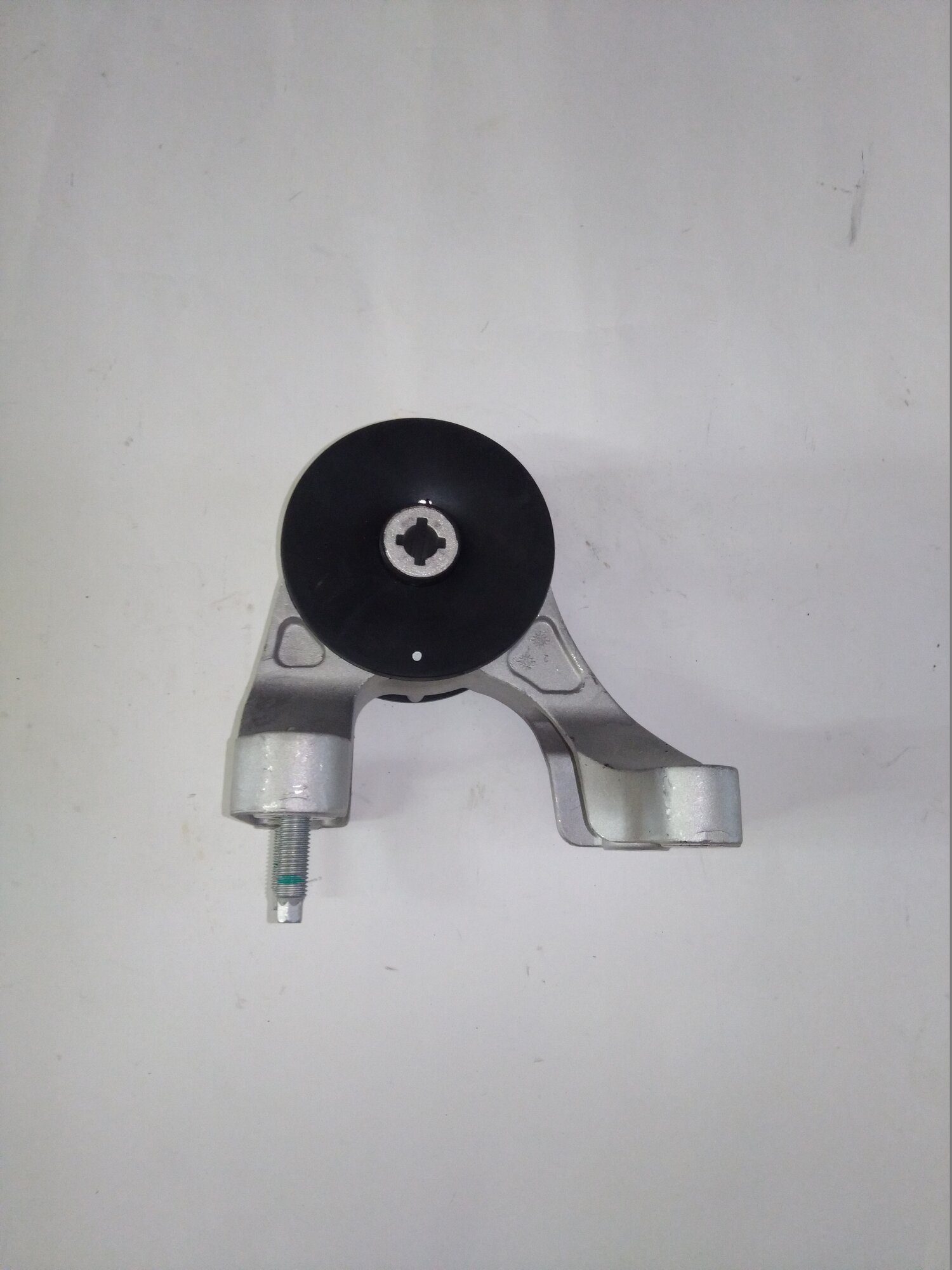 Опора двигателя задняя Atlas (1077050400)