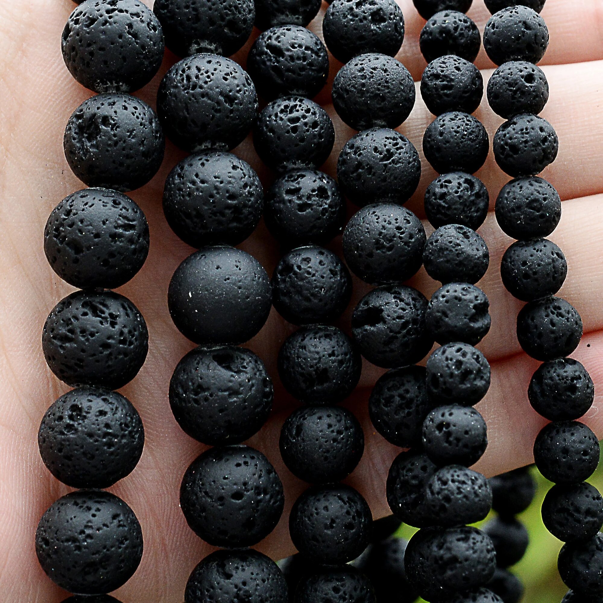 Бусины из вулканической лавы Fathand 24 цветов 4-12 мм Черный, 4mm approx 91 beads, Black