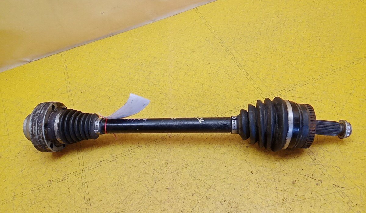 Полуось задняя Range Rover III (LM) Land Rover