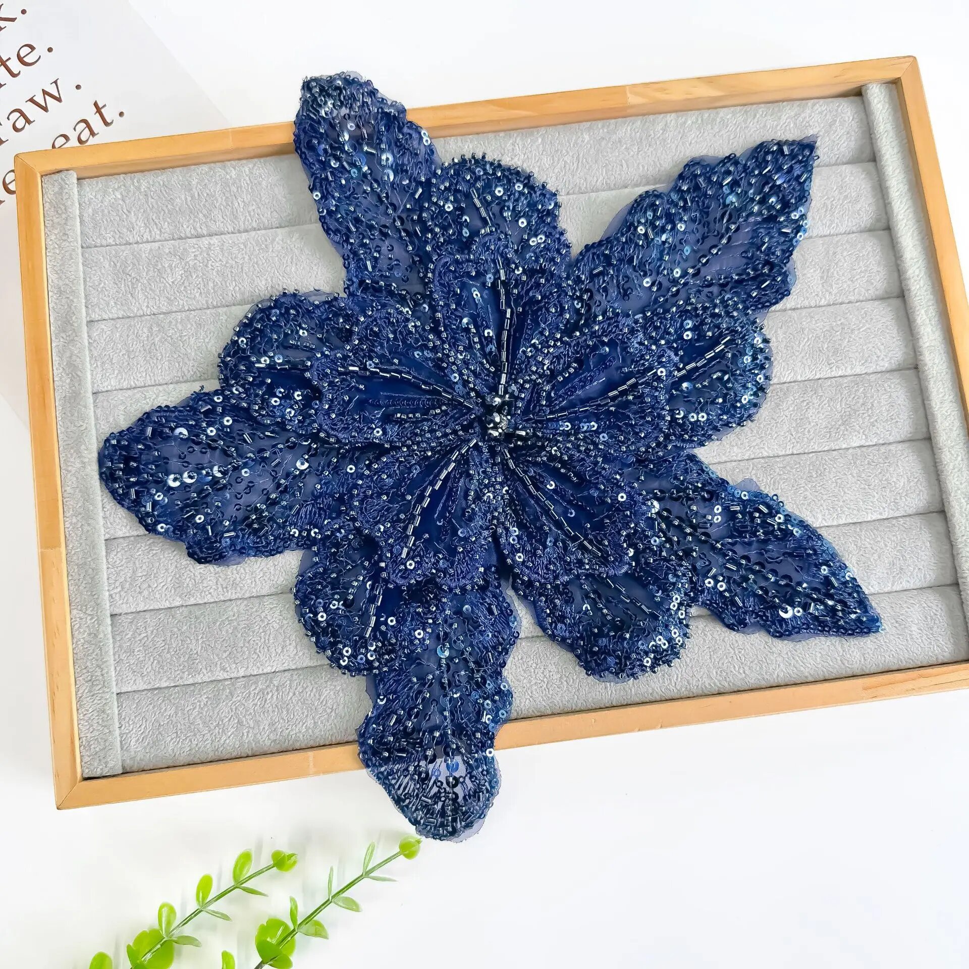 Вышитые бисерными бусинами украшения для платья Темно-синий, dark blue