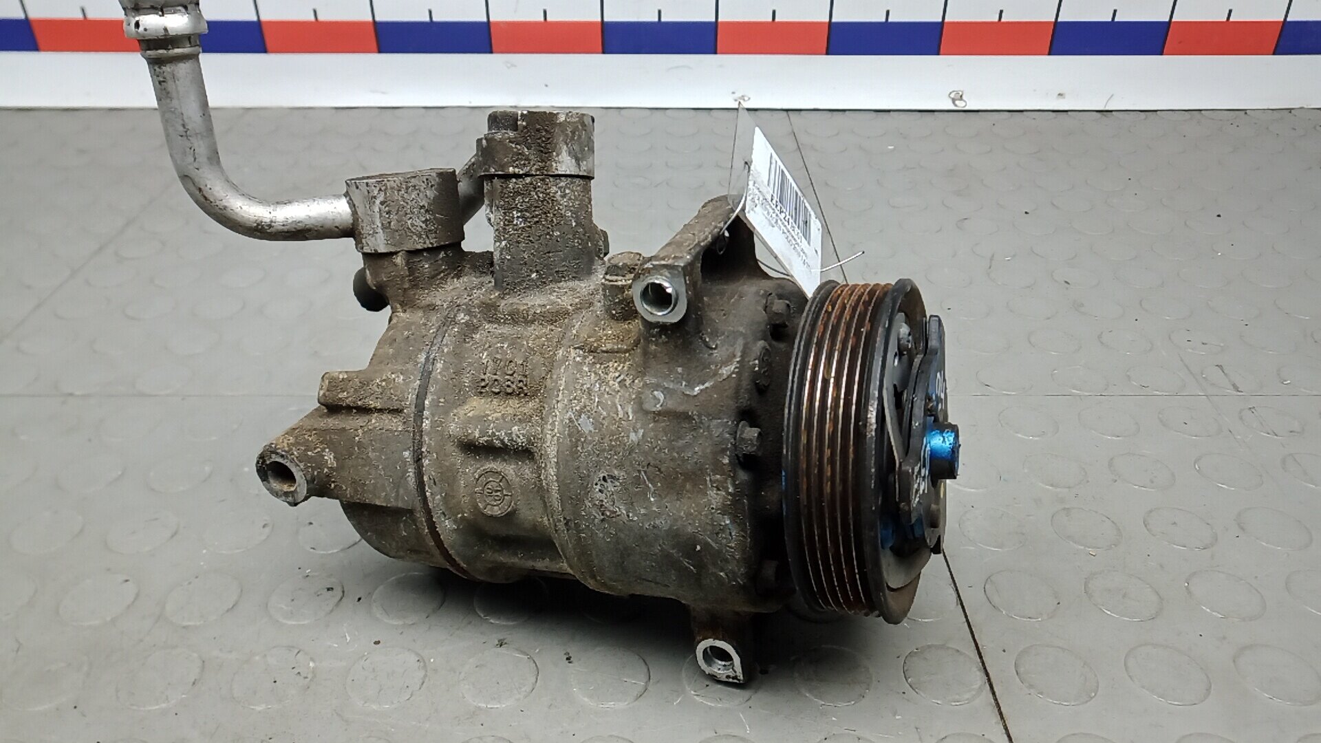 Компрессор кондиционера дизельный VOLKSWAGEN POLO 5 (6R), Номер 5N0820803