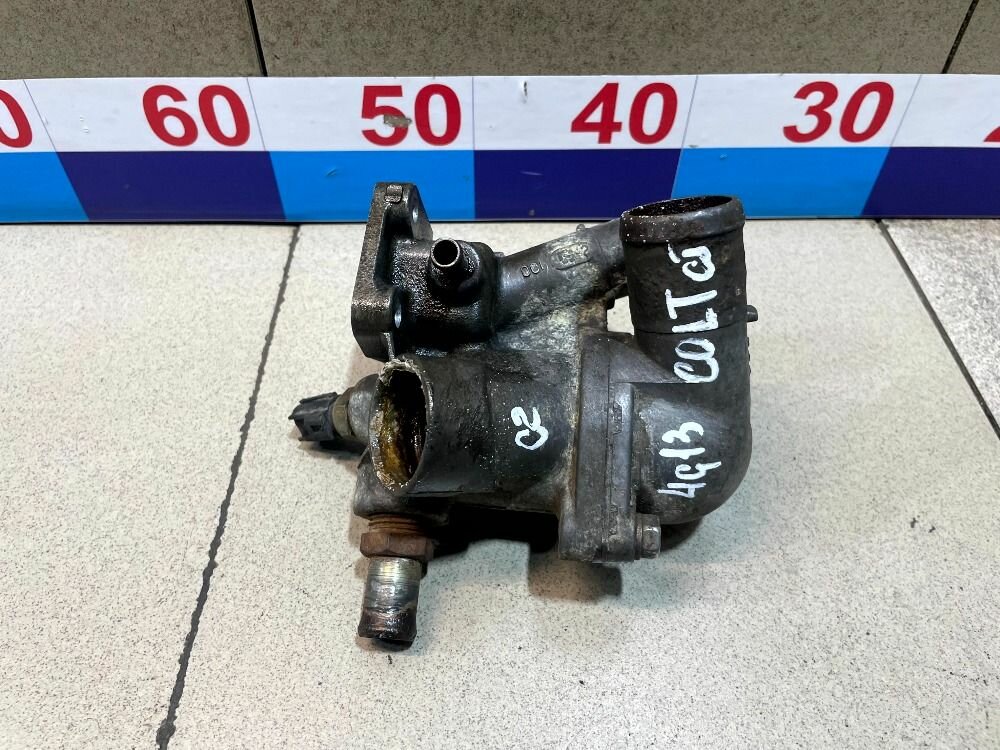 Корпус термостата Mitsubishi Colt V MD337036