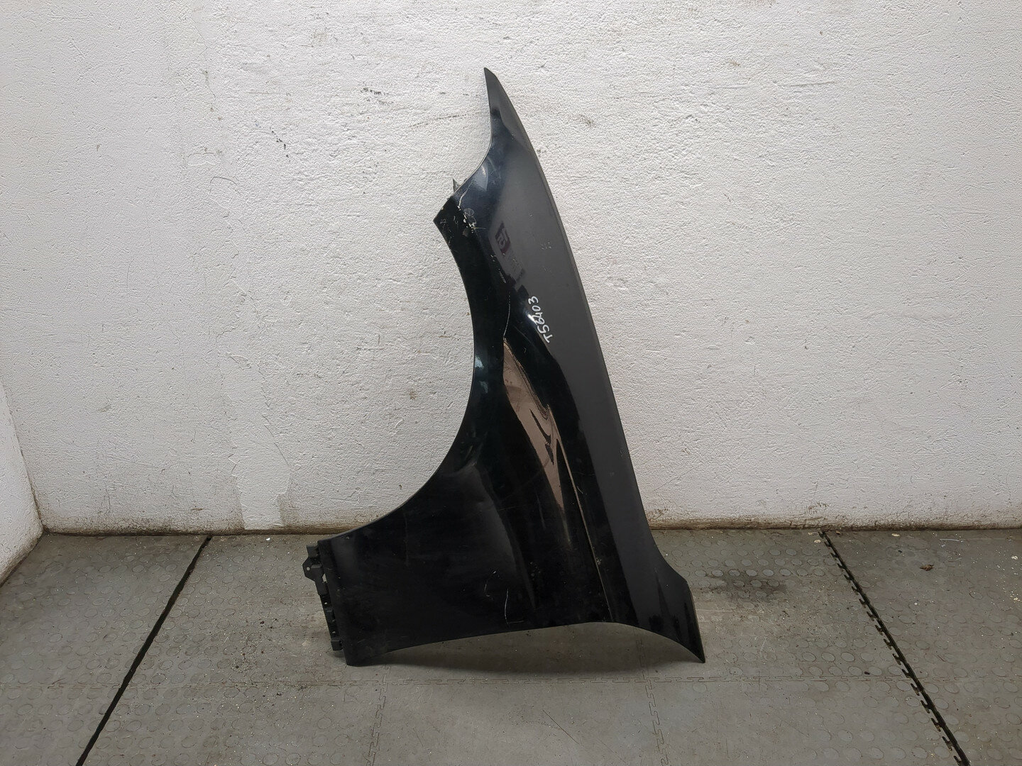 Крыло левое переднее BMW 1 F20, F21 Б/У