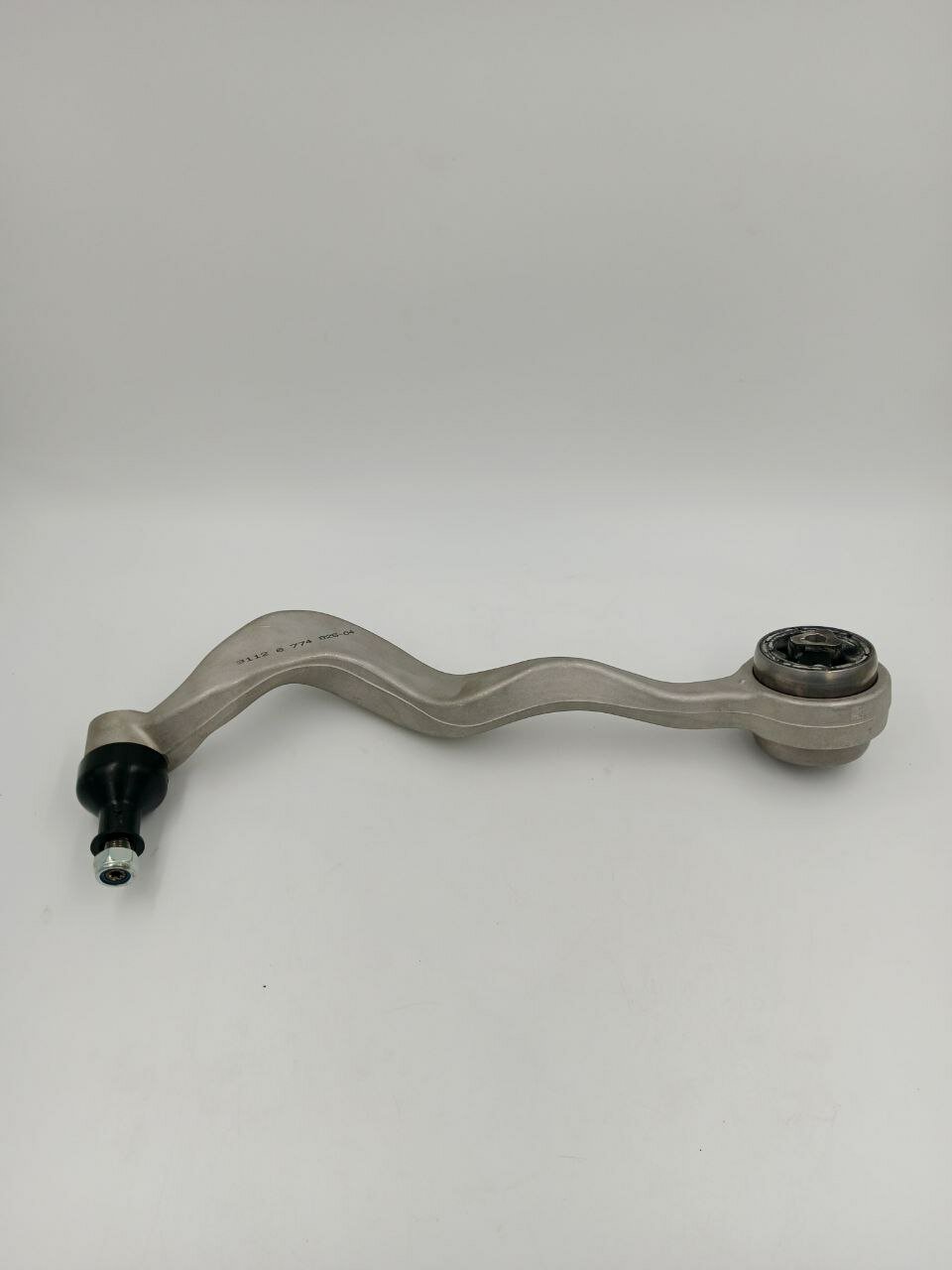 Рычаг подвески (левый) BMW X5 E53: стабильная работа вашей подвески