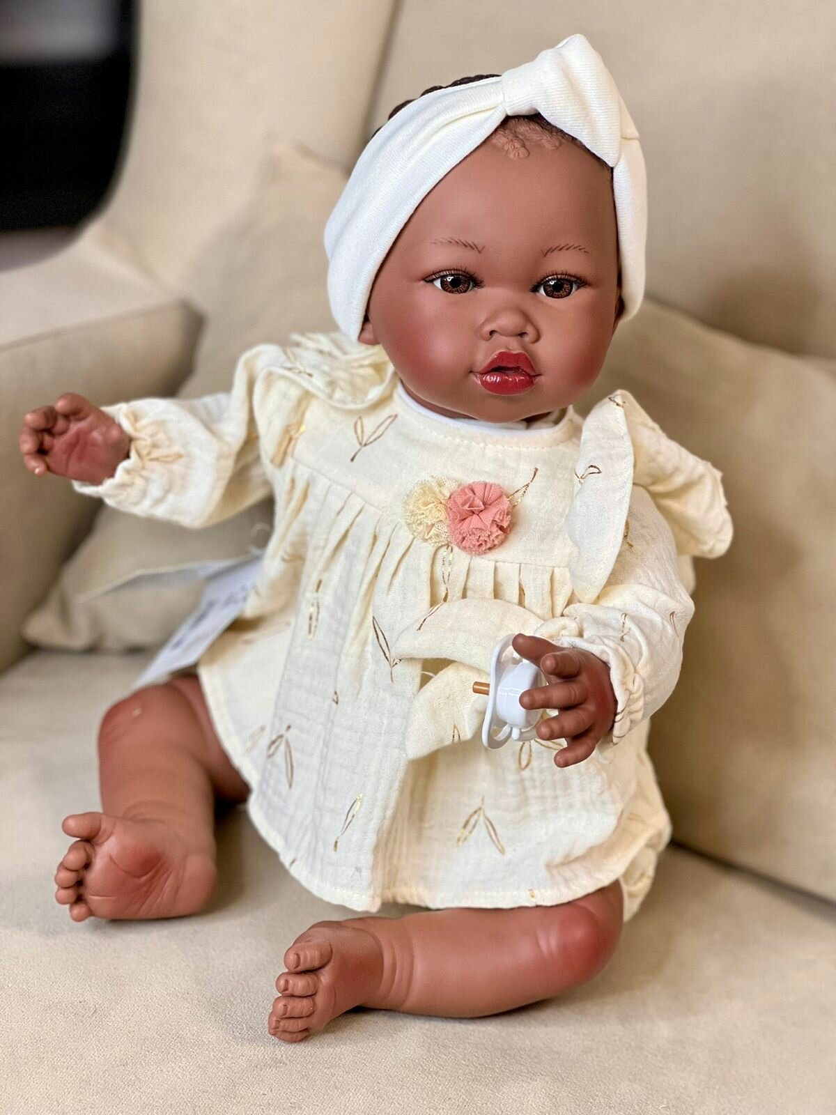 Кукла для девочки 48 см Аддис мягконабивная (6370K)