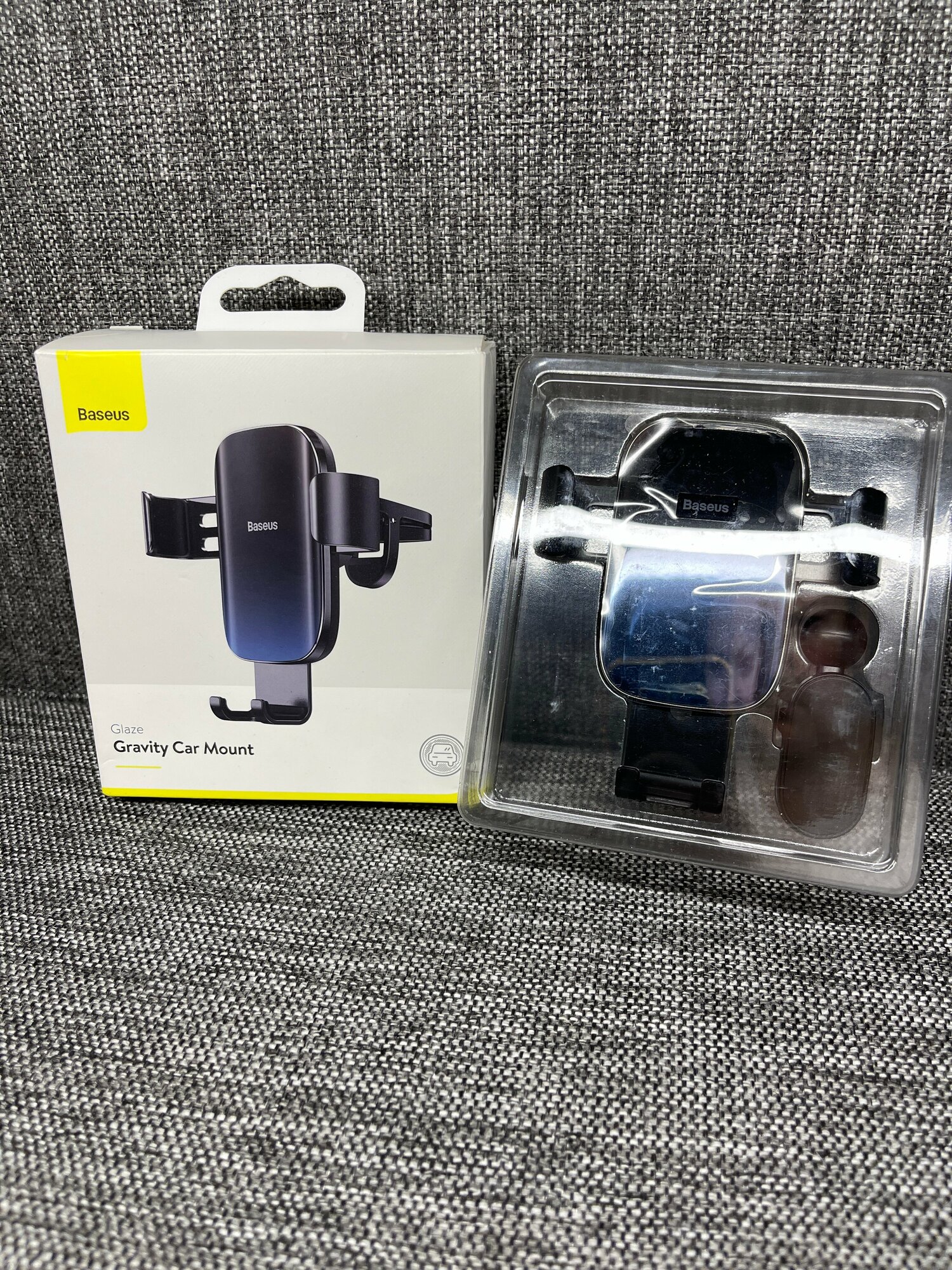 Автомобильный держатель BASEUS Glaze для телефона в дефлектор SUYL-LG01, черный