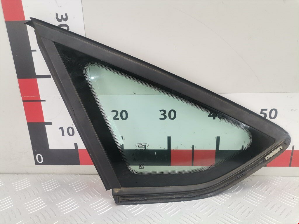 Стекло кузовное заднее левое Ford Focus 3 1786438 арт. 1562613