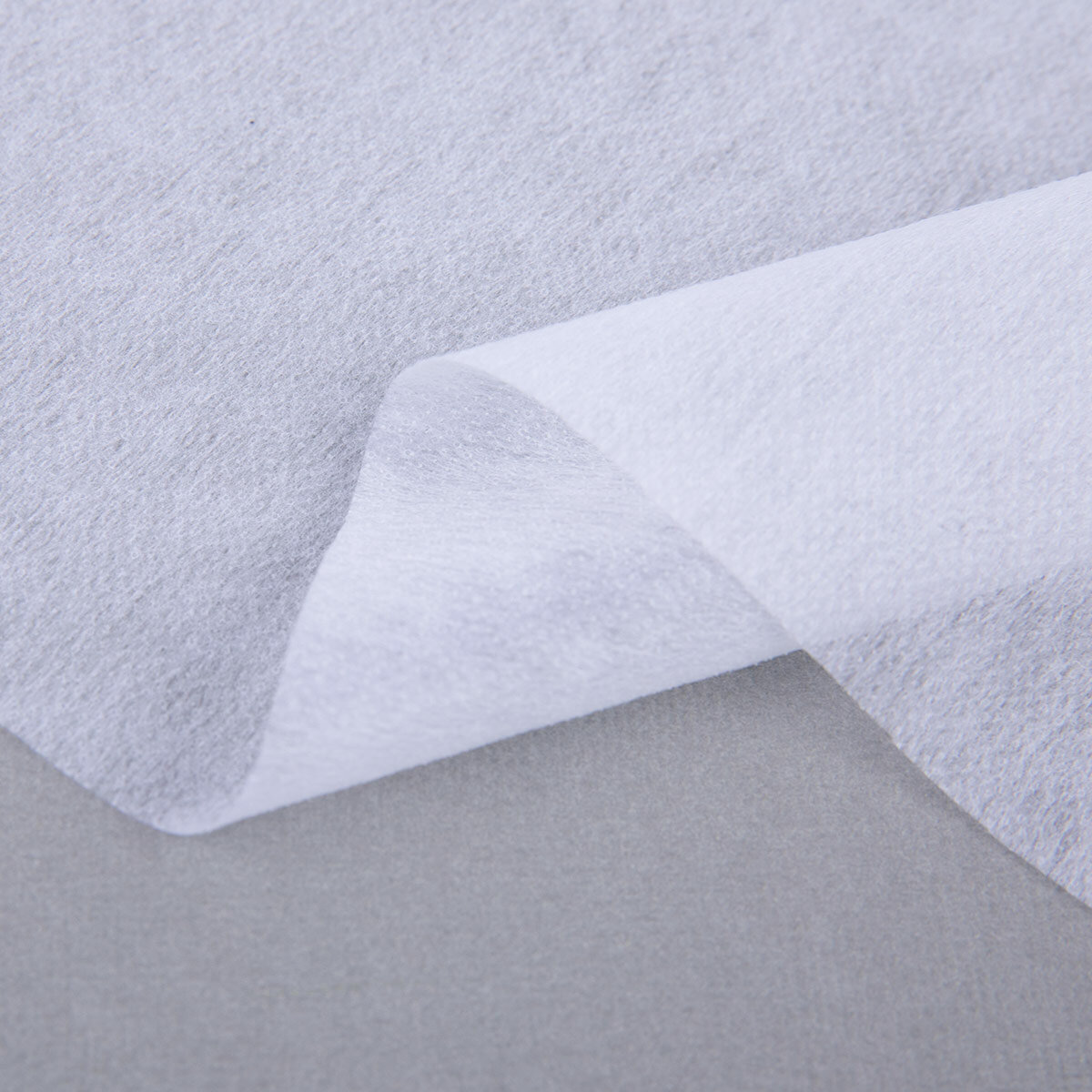 Флизелин клеевой точечный G-640t для кожи 100 см белый(рулон)