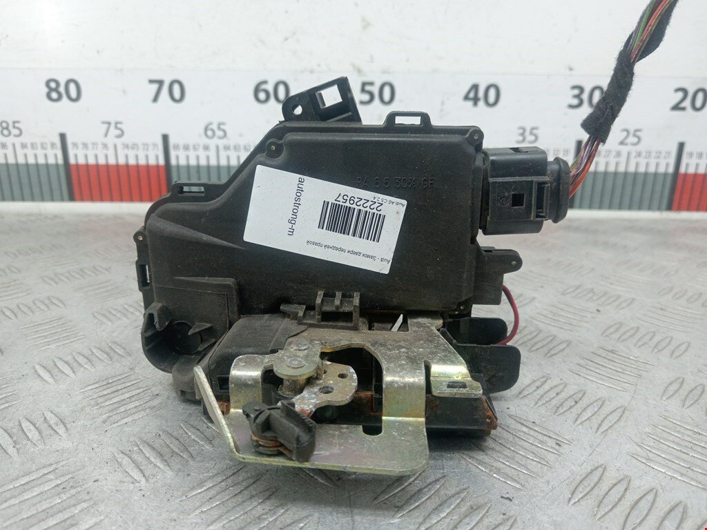 Замок двери передней правой Audi A6 C5 401837016 арт. 2222957