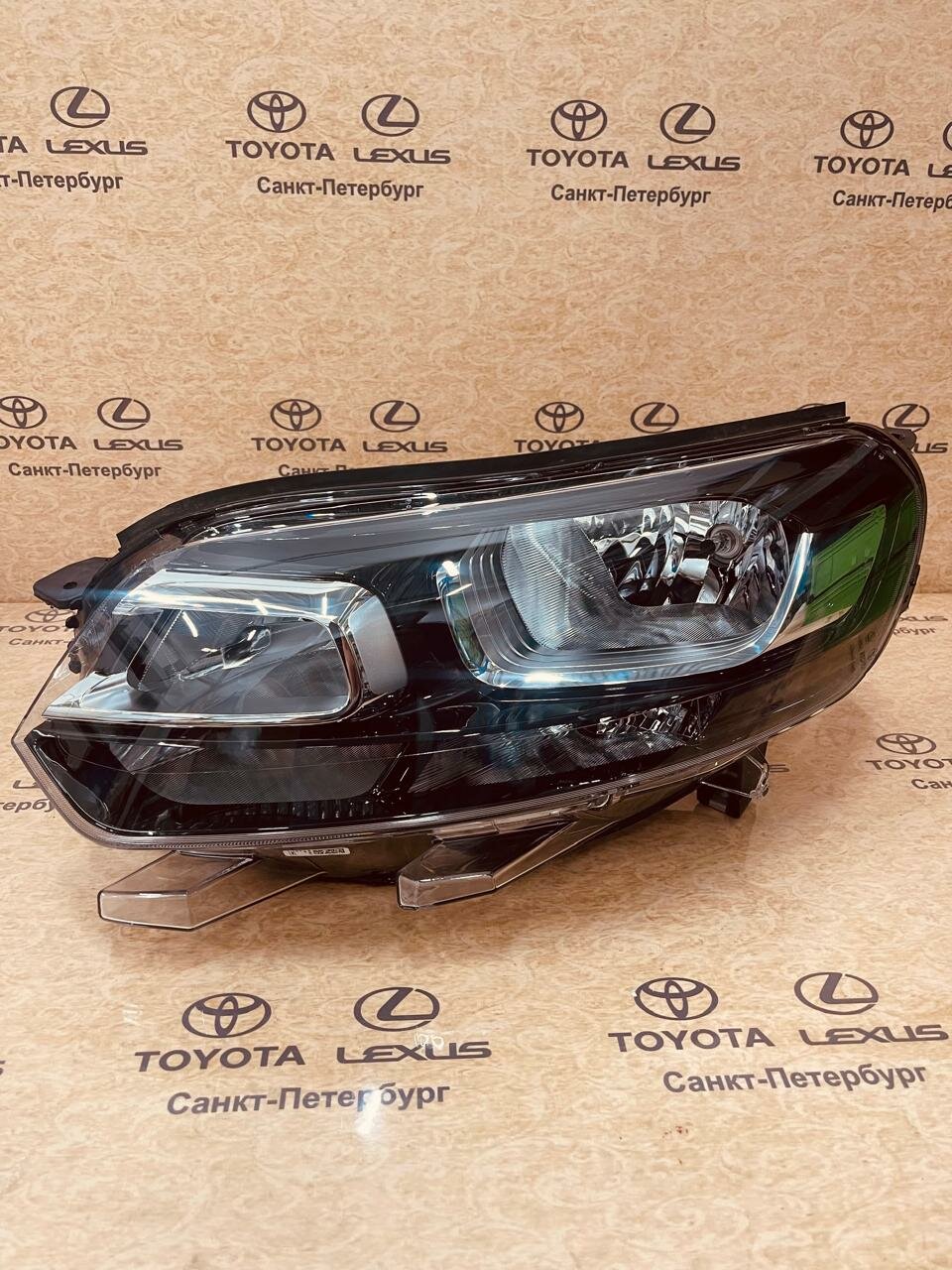 9808567780 Фара передняя левая Jumpy Zafira Vivaro