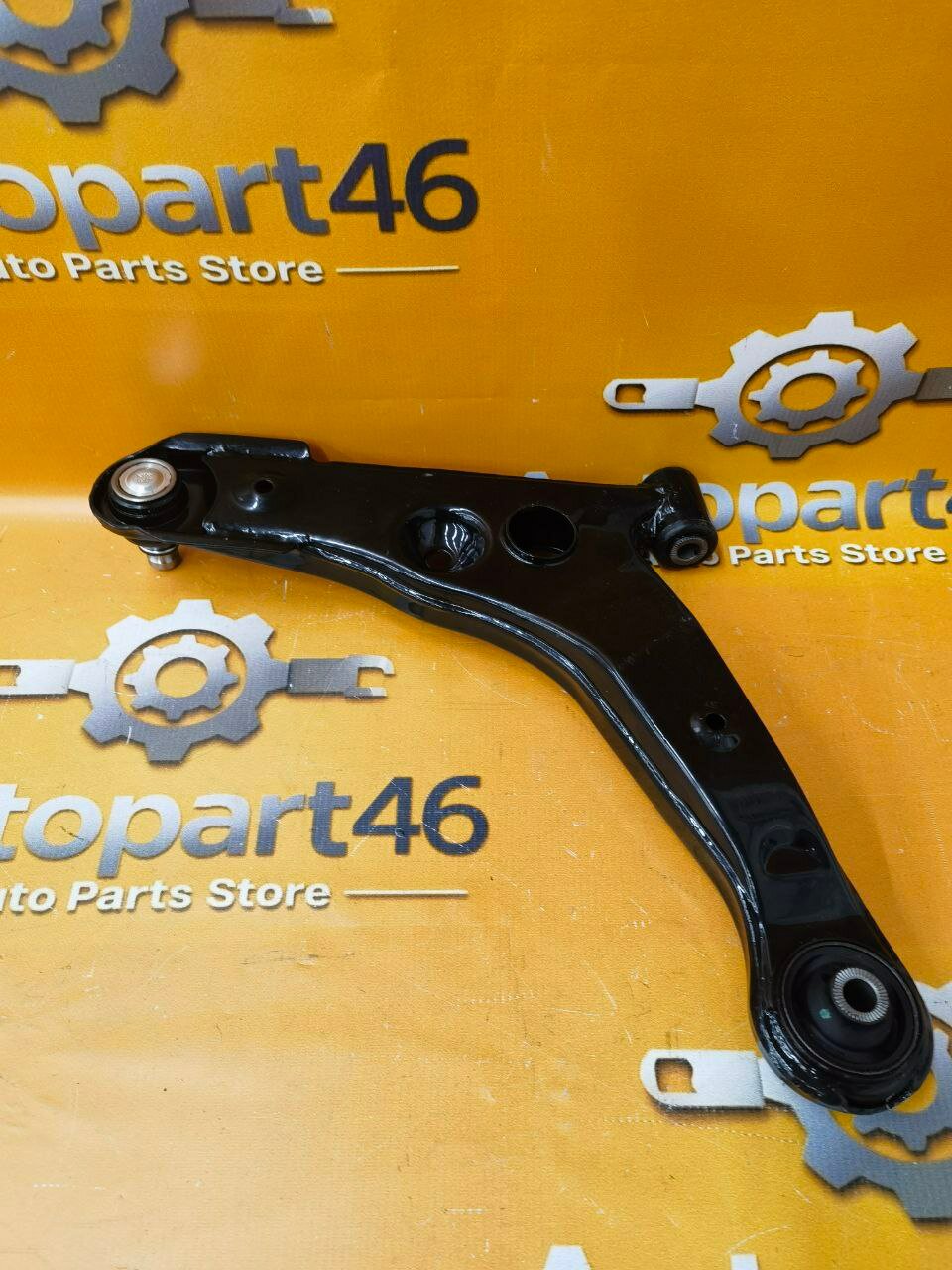 Рычаг передний митсубиси ланцер 9 Чери Фора а21 Mitsubishi Lancer 9 правый