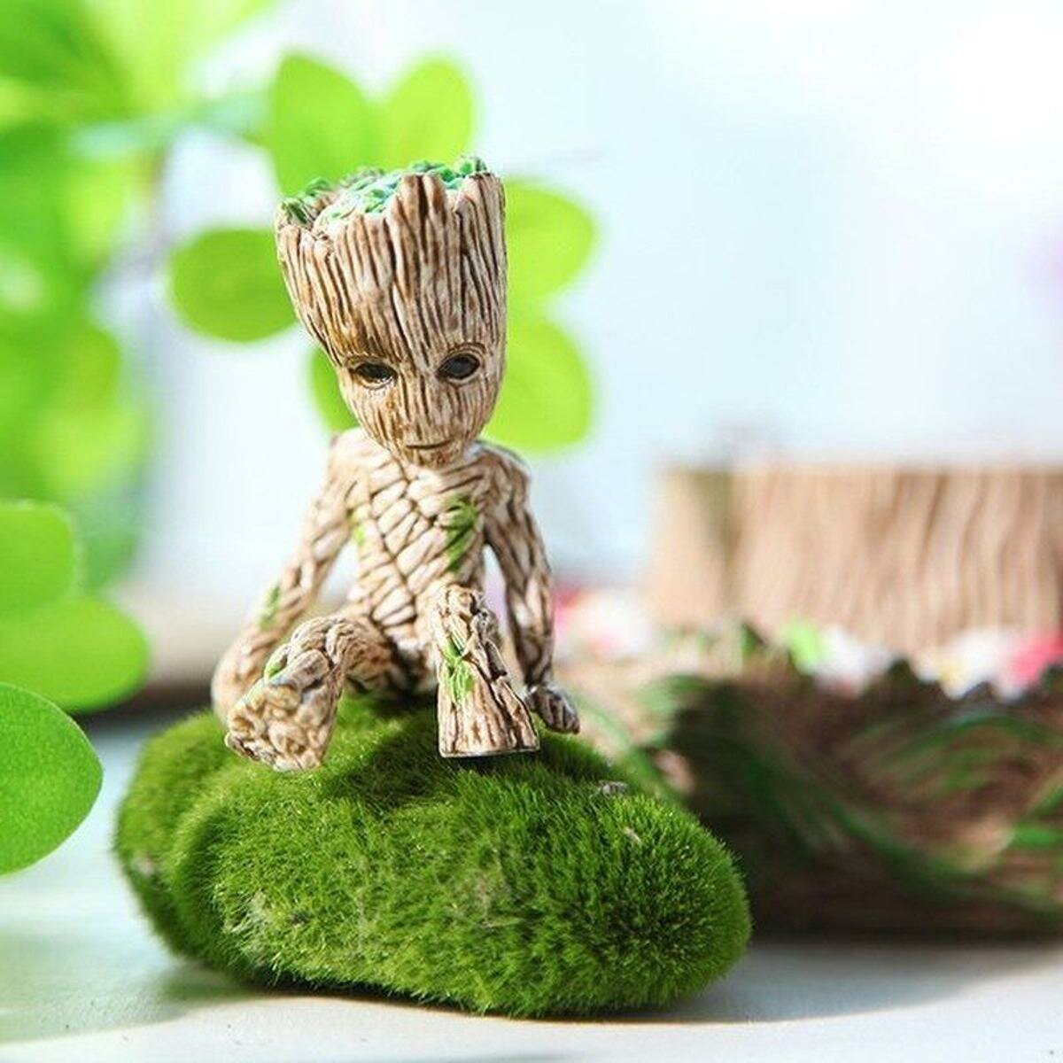 Аниме Marvel Фигурки Сидячая позиция Грут Дерево Человек Горшечные игрушки Коллекция Украшения Модель Кукла Подарки для