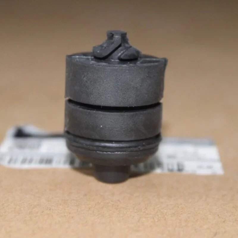 Резиновый буферный блок для багажника, демпфер для задней двери для Nisssan NV200 1pc trunk lower