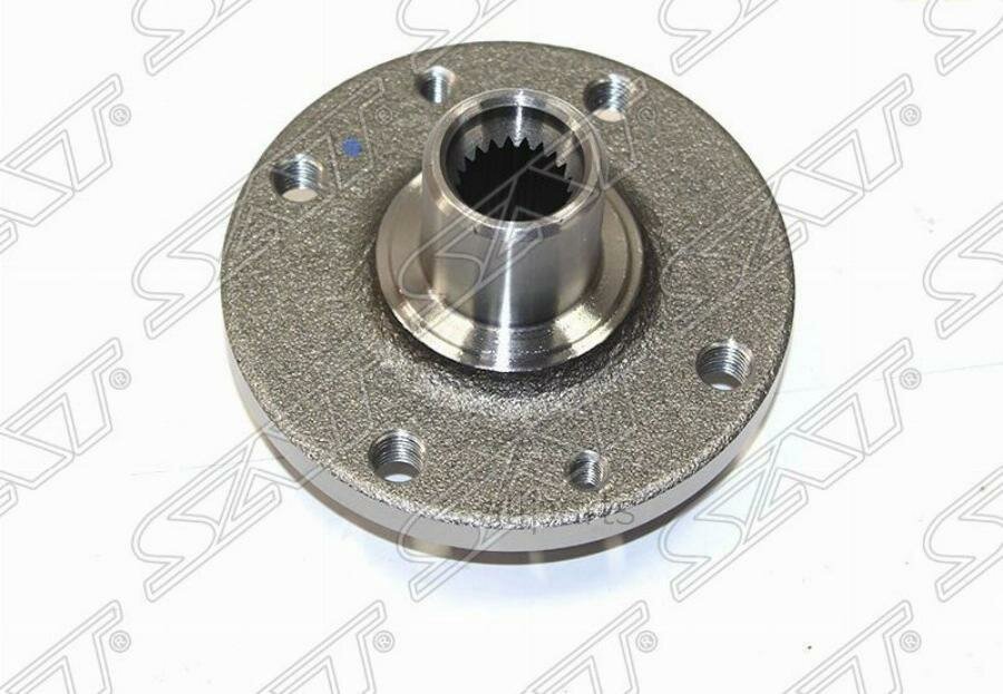 SAT ST-7700768319 Ступица перед RENAULT LOGAN 1,4/1,6 8кл. (шлицев 21) 05-