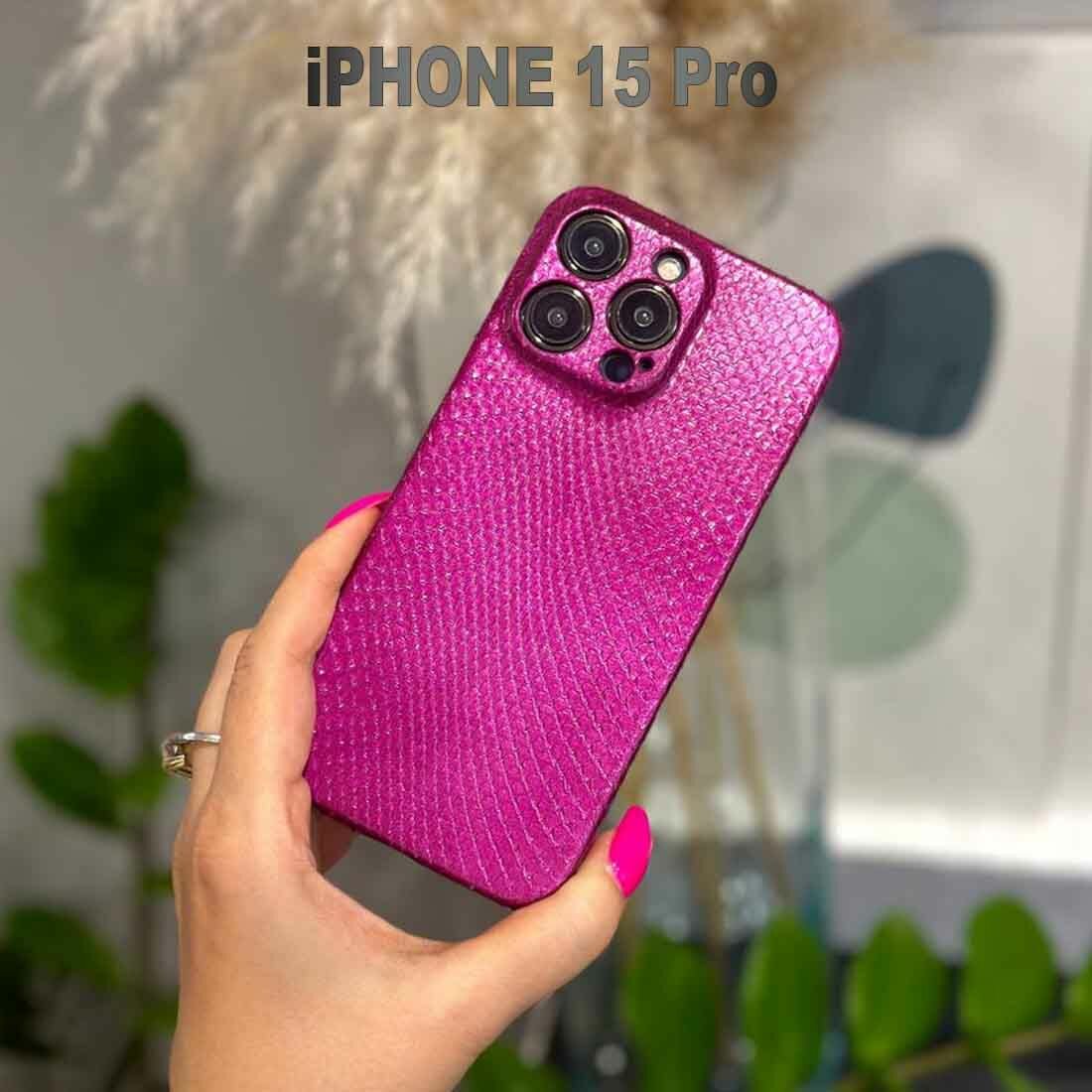 Премиум малиновый чехол 15 Pro из питона
