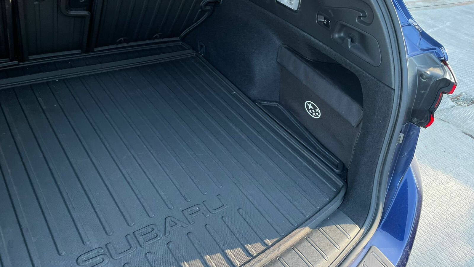 Автоорганайзеры в багажник Сумки для Subaru Levorg (Субару Леворг) 2020 -н. в. II Правая