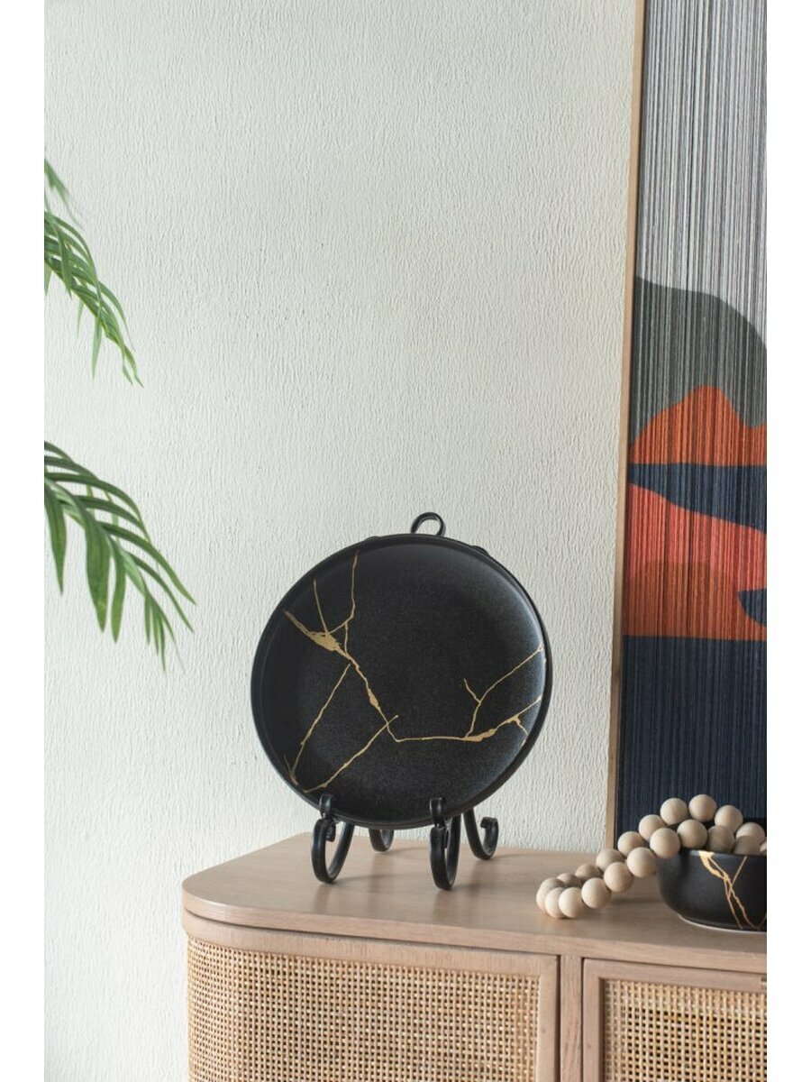 Блюдо Glasar 440002, фарфор, черное, с золотистыми прожилками, 27 см