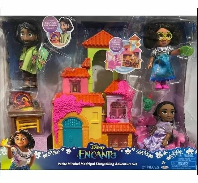Эксклюзивный Набор Энканто Приключения семьи Мадригаль Encanto Madrigal storytelling Adventure Set