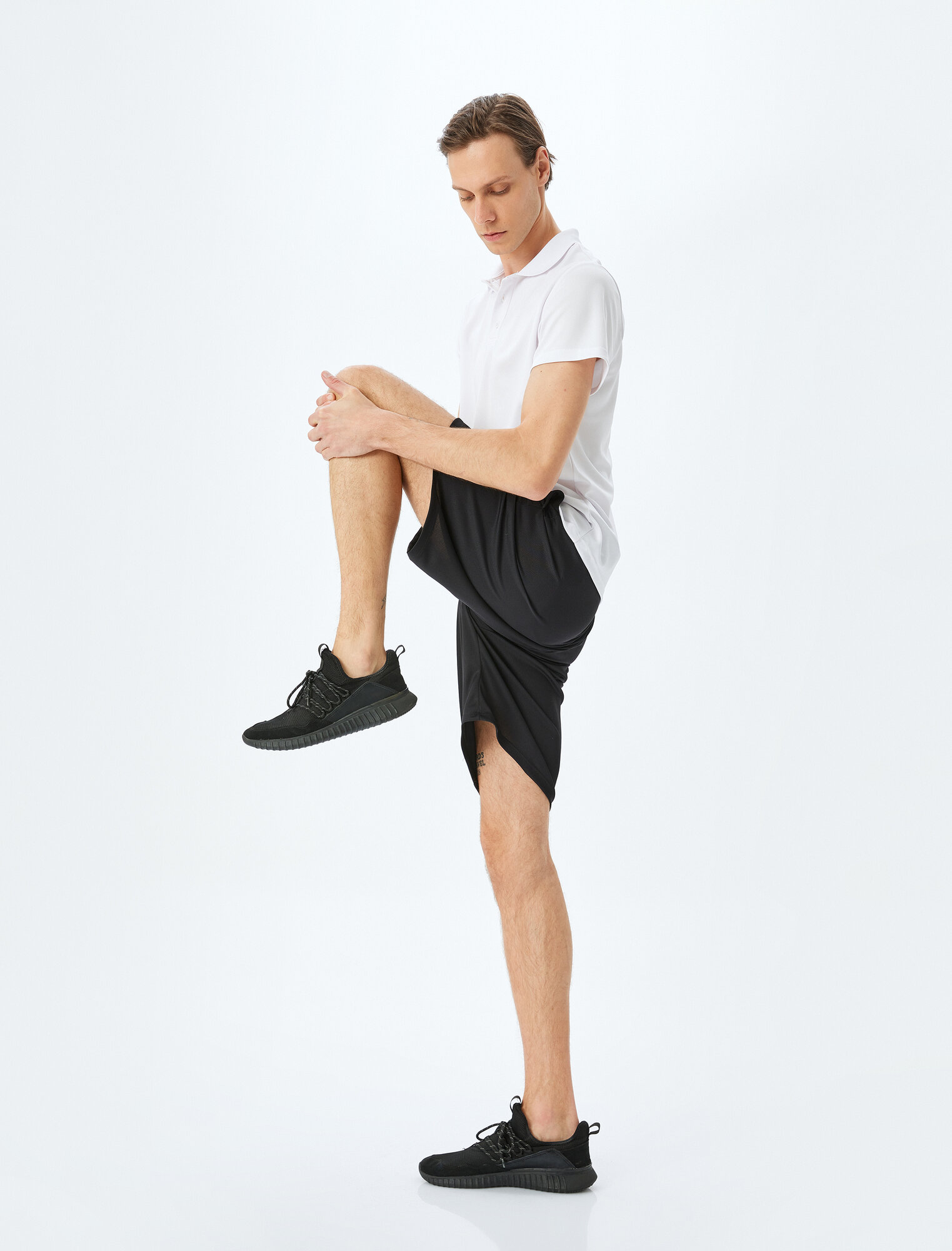 Шорты спортивные