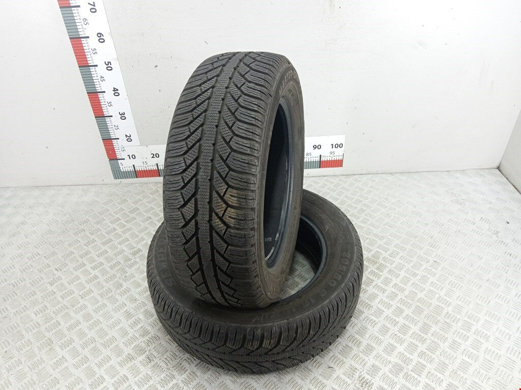 Шины Volkswagen Golf 4 205/60R16 арт. 2212970