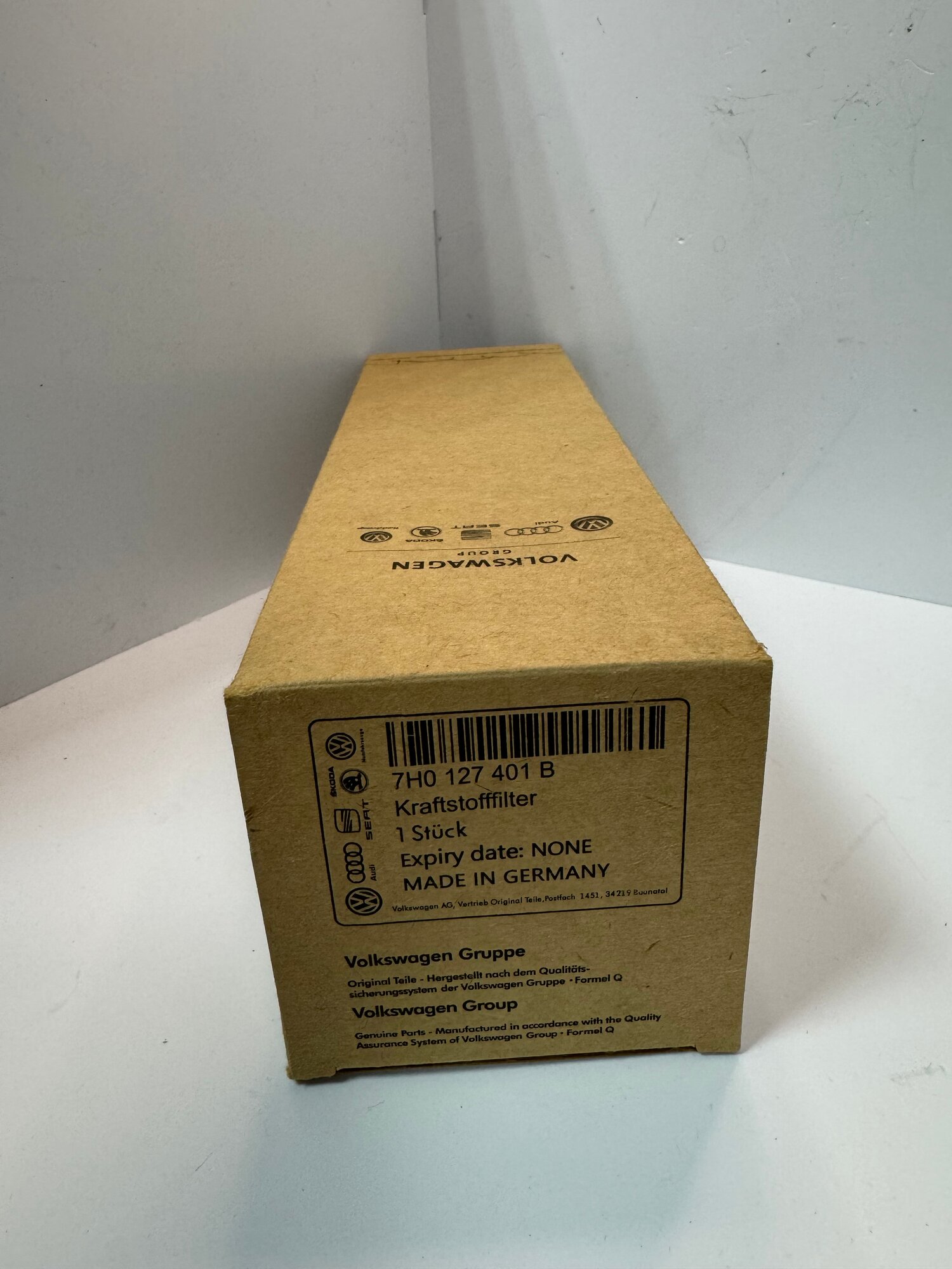 Фильтр топливный VW Touareg/Transporter/Multivan 1,9D/TD.2,5TDI 03- (see OE) 7H0127401B