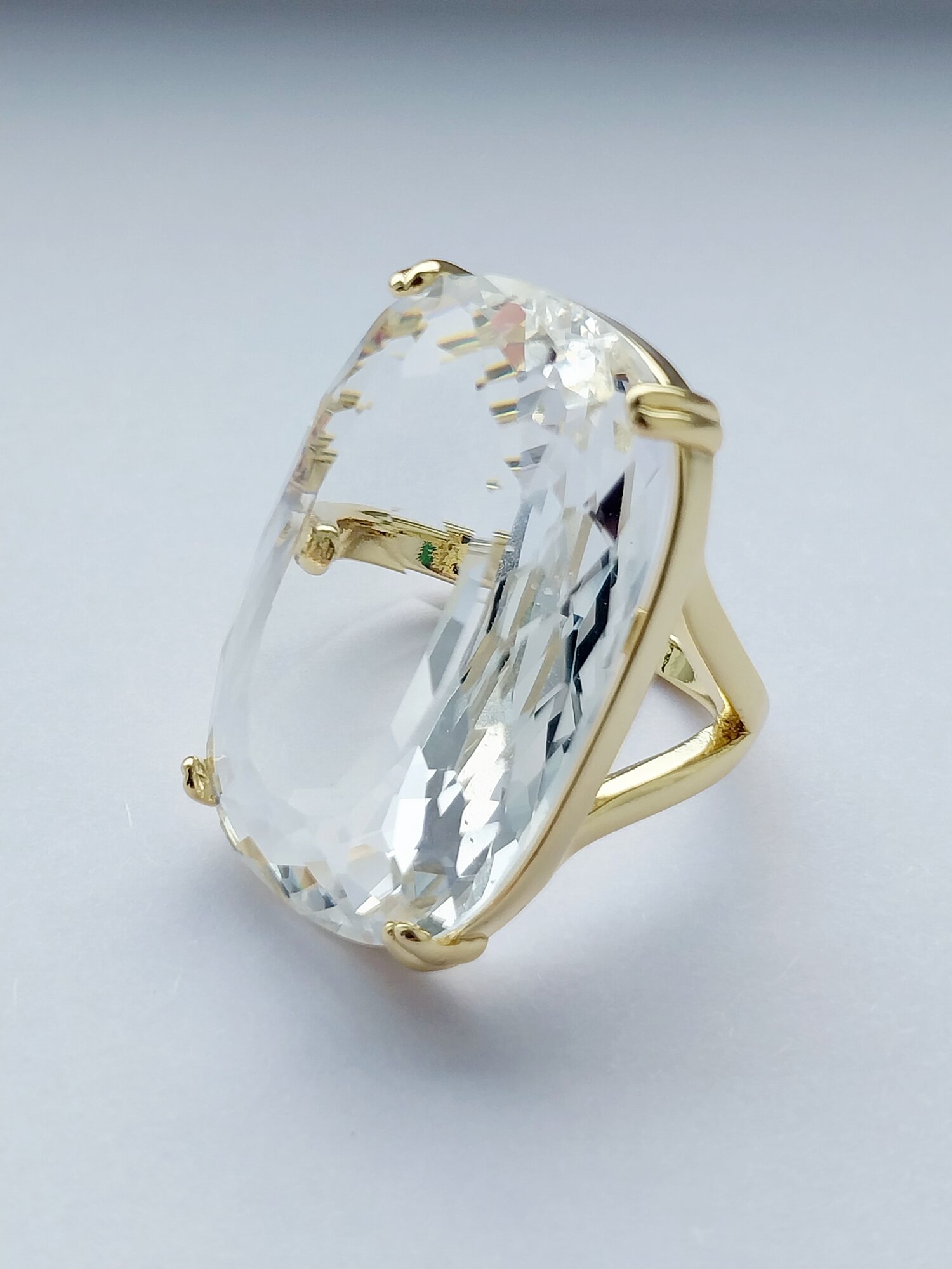 Кольцо помолвочное, кристалл