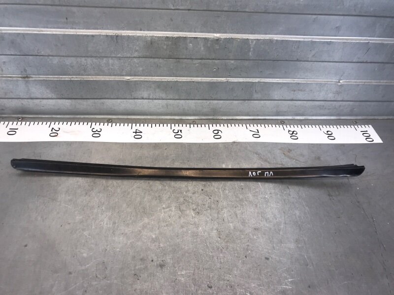 Бархотка Renault Logan LS 2004 перед. лев. (б/у) 6001548979