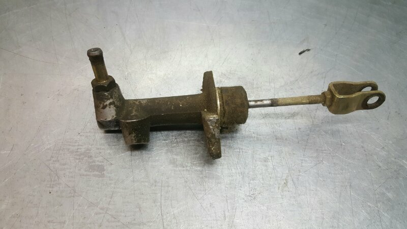 Главный цилиндр сцепления Daewoo Nexia KLETN N100 G15MF 1996 (б/у) 96167964