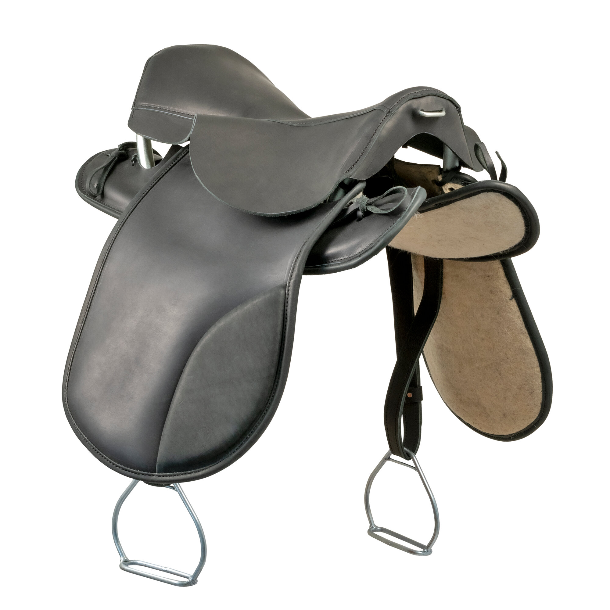 Седло для лошади строевое с потником (карачаевский ленчик) / REITER