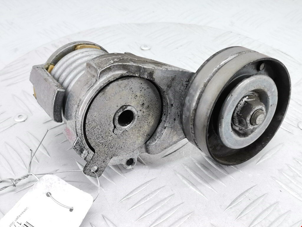 Натяжитель ремня генератора (приводного поликлинового ремня Volkswagen Golf 4 032145299A арт. 1742170