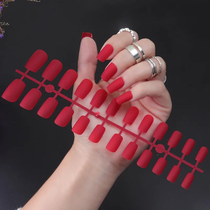 Красные матовые накладные ногти, 24 шт, CFM-13-NAILS STRIPS