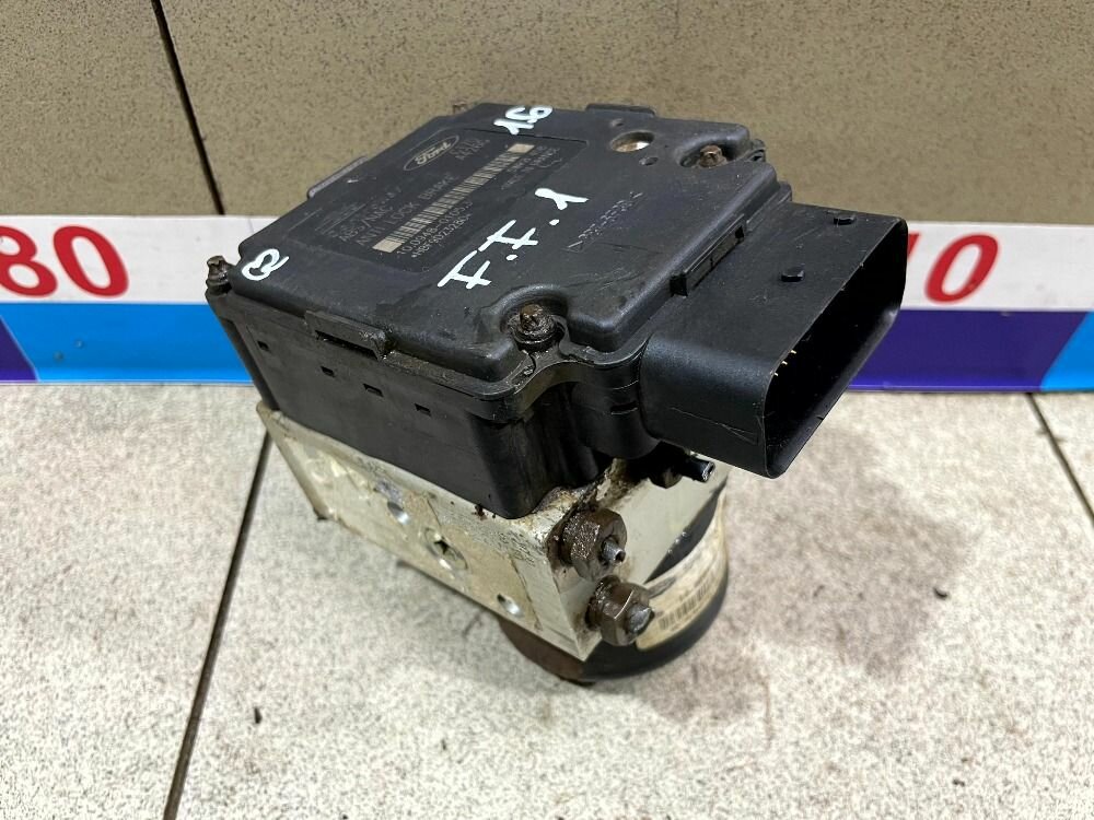 Блок Abs (насос) Ford Focus I 98AG2M110CA