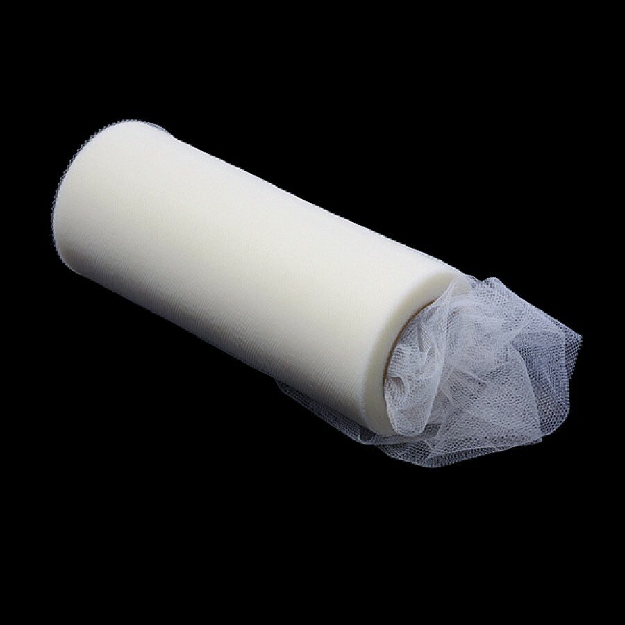 Фатин средней жесткости в шпульках,100% нейлон, TBY.C шир.150мм цв.02 молочный уп.22.86м