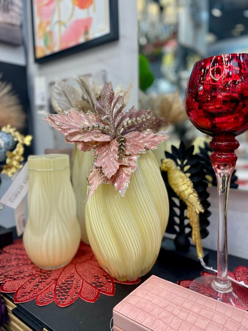 Ваза Casaentera CE02-815472 стекло желтый 155х155х265h