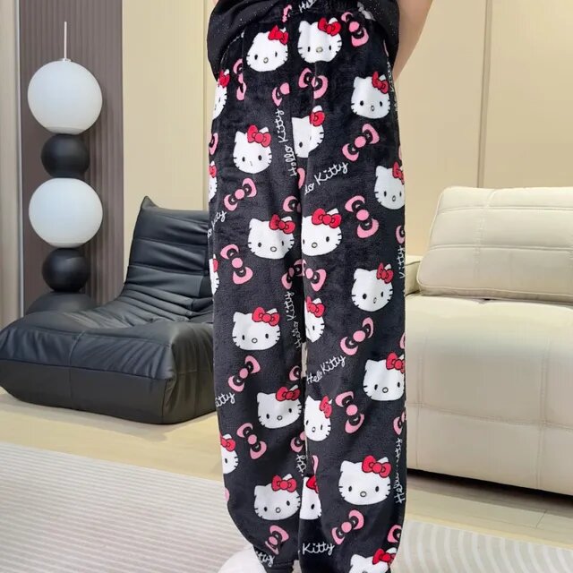 Рождественская пижама Hello Kitty в стиле аниме Sanrio 2024, новые фланелевые брюки для мужчин и женщин, зимние повседневные брюки, домашняя свободная пижама для женщин, Size: XL