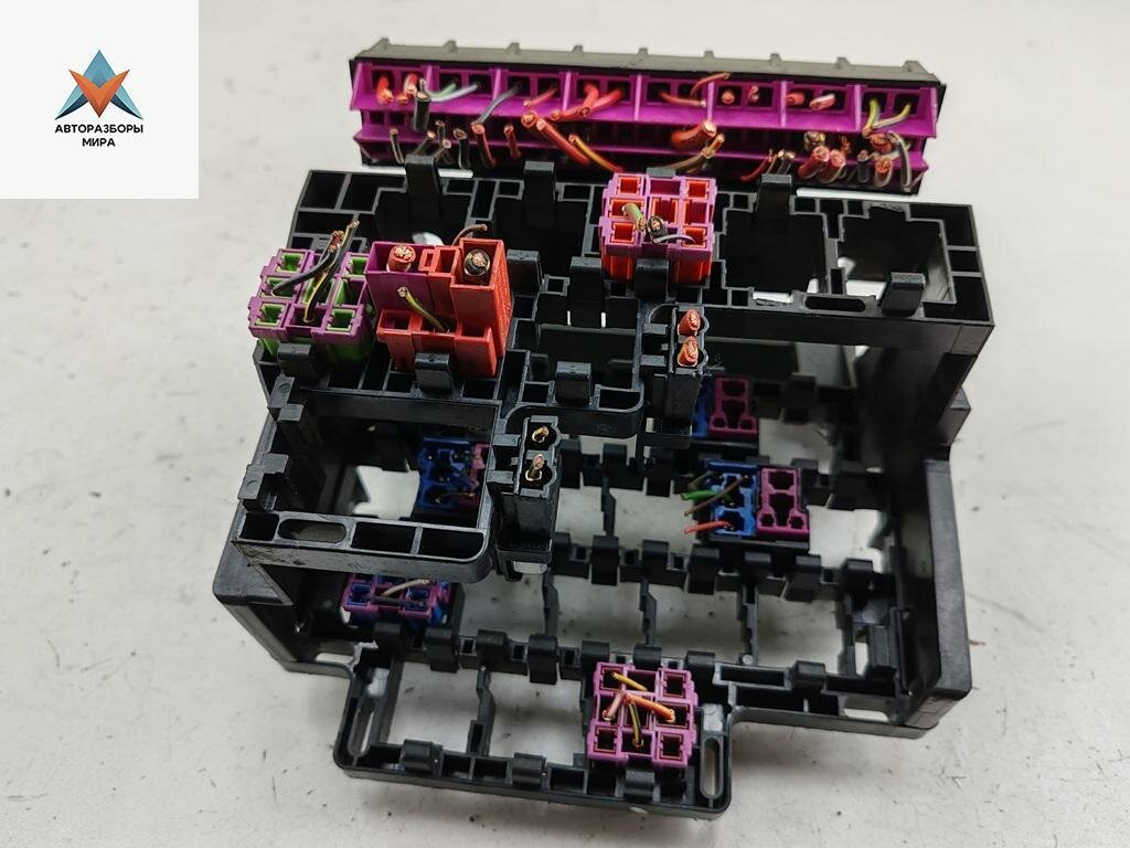 Блок реле Volkswagen Sharan 2-й рест. 2009 7M3937499