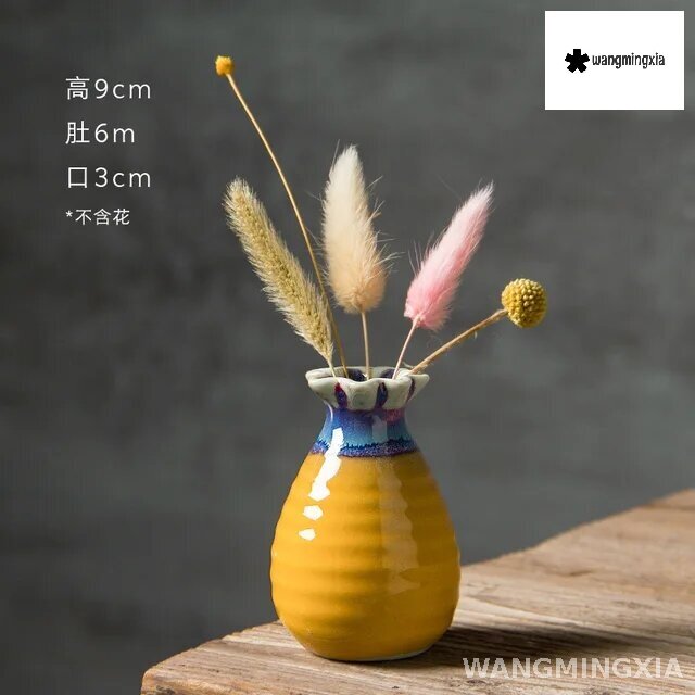Эксклюзивная миниатюрная ваза Makaron из керамики, предназначенная для сухоцветов, домашних ароматов и гидропоники, а также используемая в качестве декоративного реквизита для картин и фотосъемок.