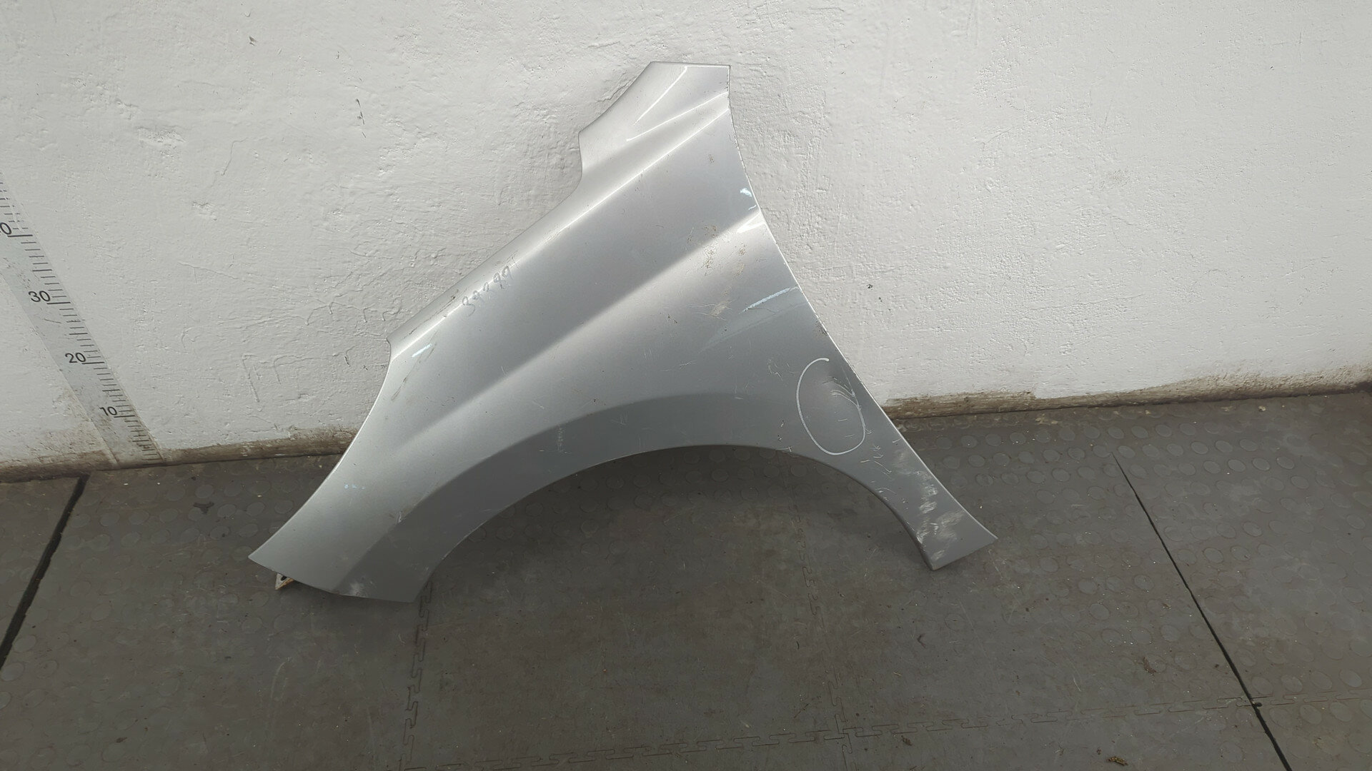 Крыло левое переднее Peugeot 207 Б/У