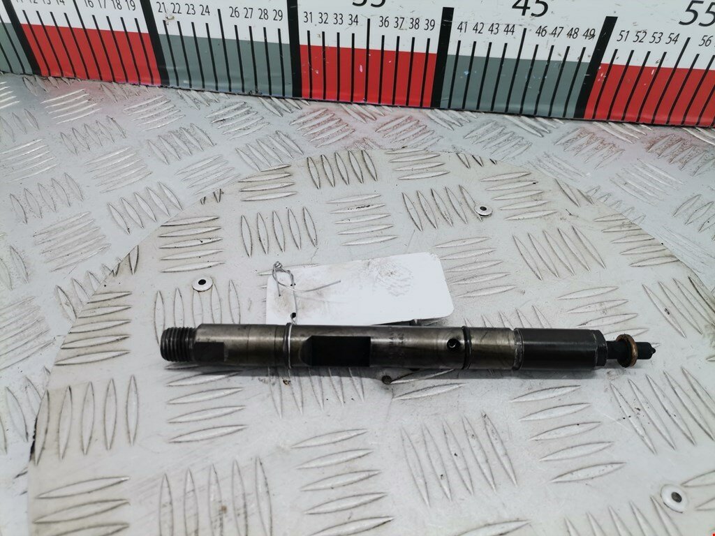 Форсунка дизельная механическая Volkswagen Passat 5 GP 059130201G арт. 1808974