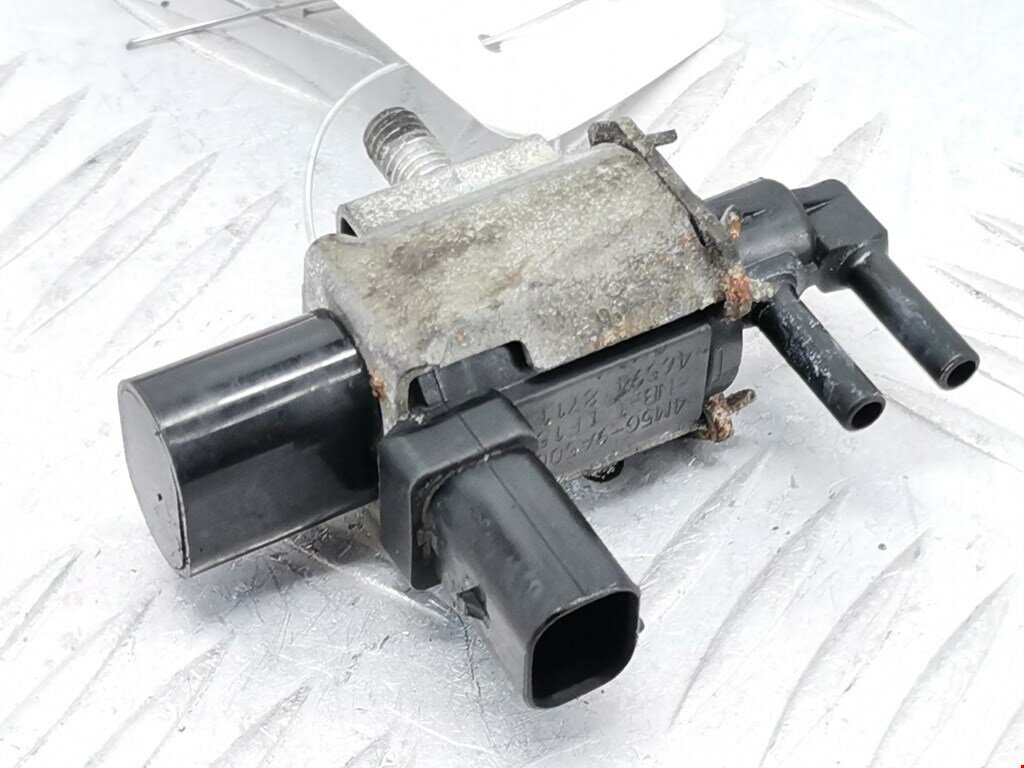 Клапан воздушный Ford Focus 2 5243591 арт. 1950395