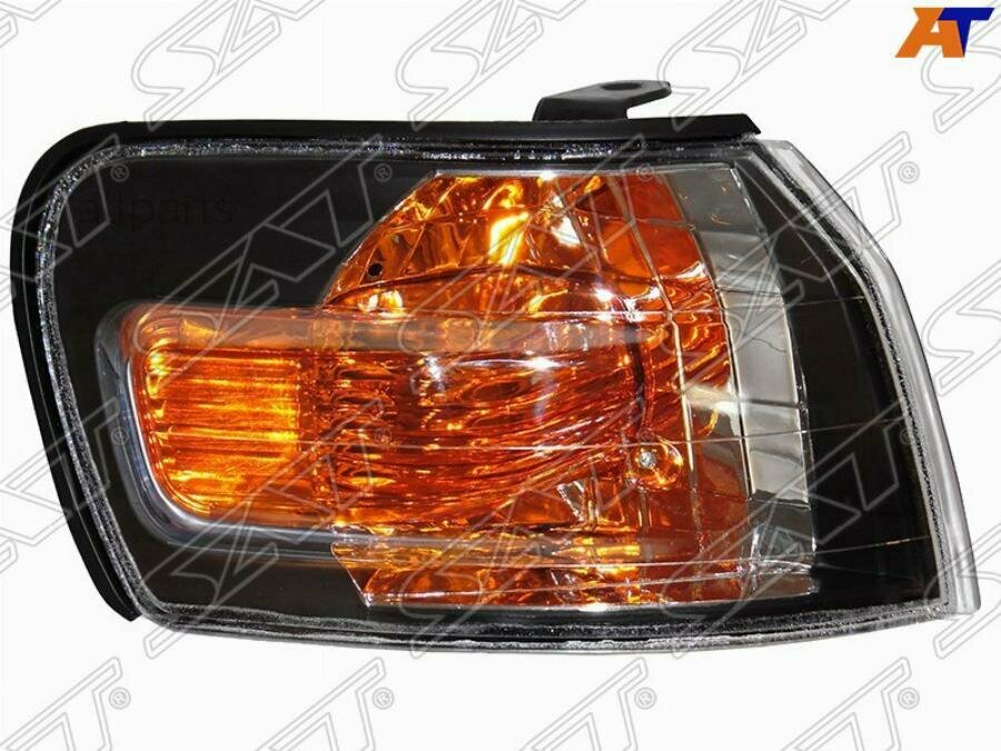SAT ST-212-1592BR Поворот Toyota Corolla (E110) 95-97 (Справа/ Чёрный)