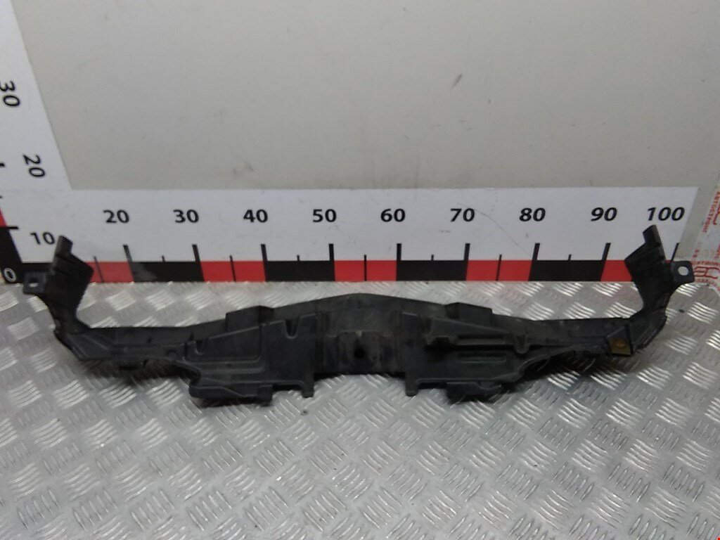 Накладка декоративная под капот (кожух замка капота и прочие) Mazda 2 DE D65156381 арт. 750439