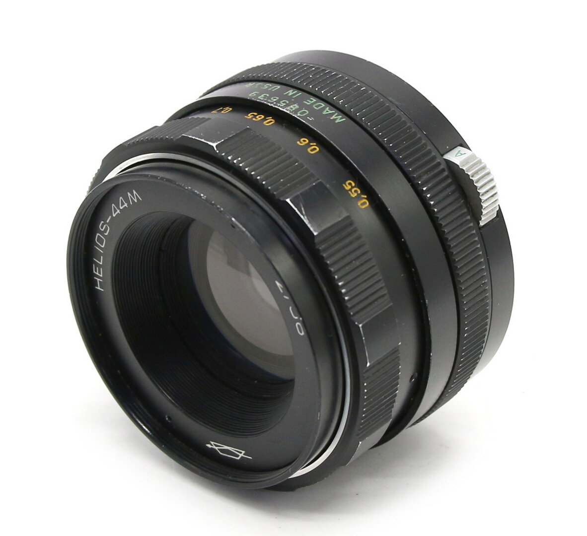 Советский штатный объектив Гелиос-44М 2/58