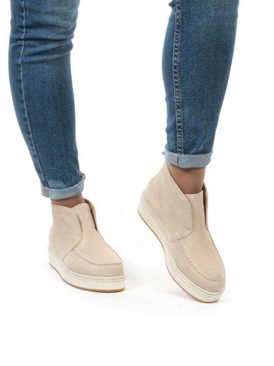 Полуботинки