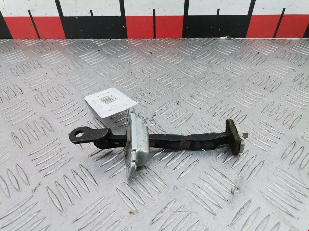 Ограничитель открывания двери задней Hyundai Matrix 7949017000 арт. 1846244