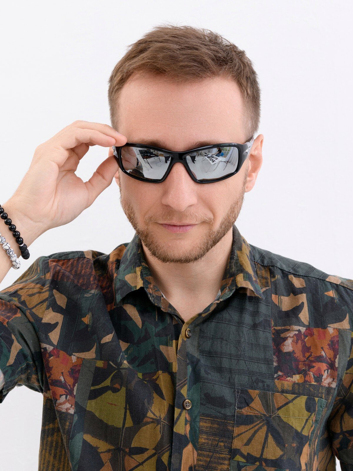 Солнцезащитные очки