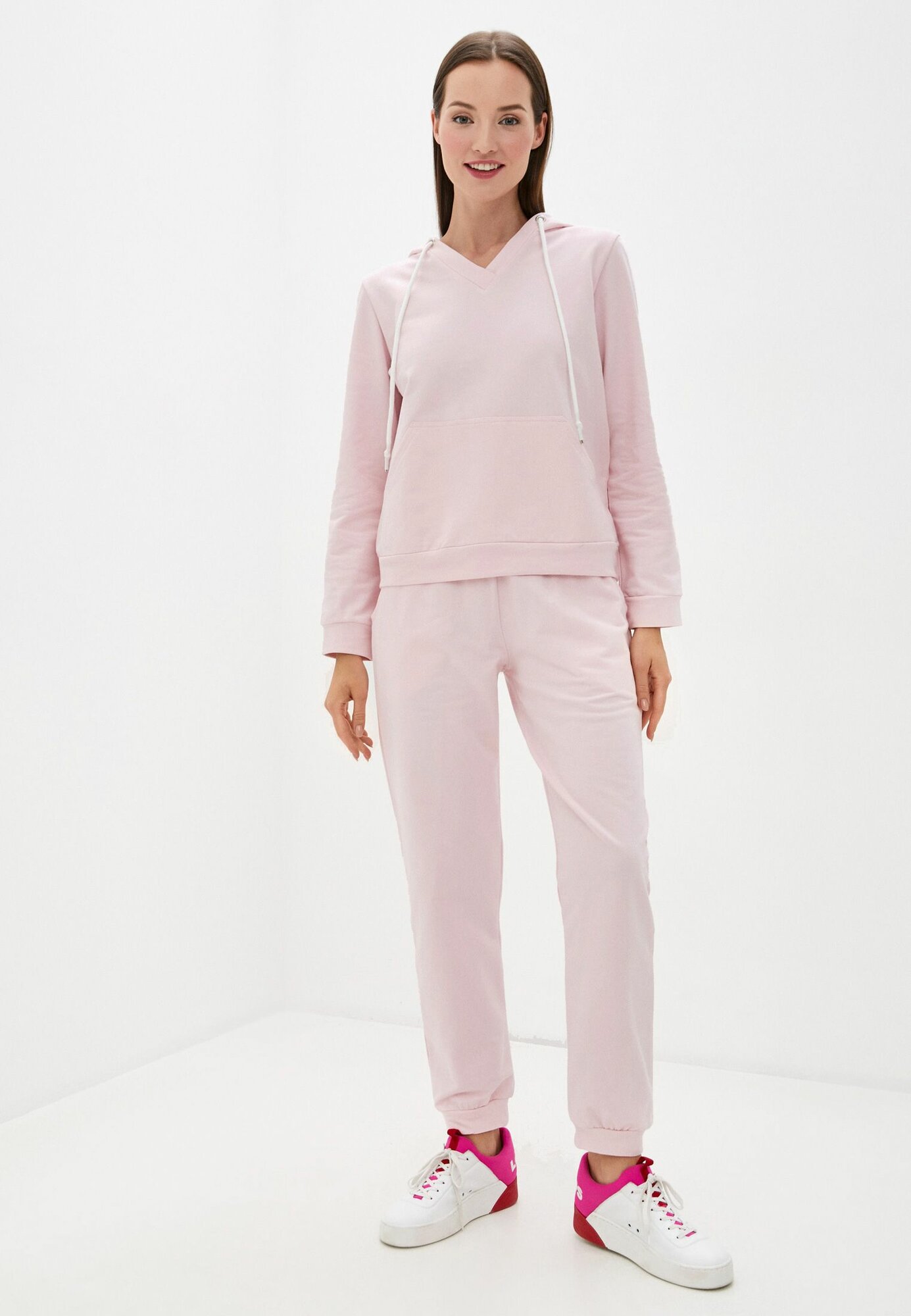 Костюм спортивный