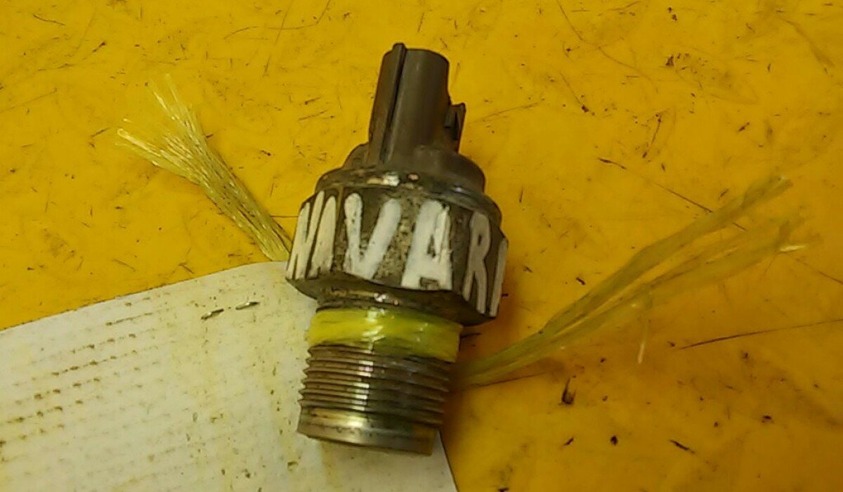 Датчик давления топлива Navara (D40) Nissan 1663800Q0G