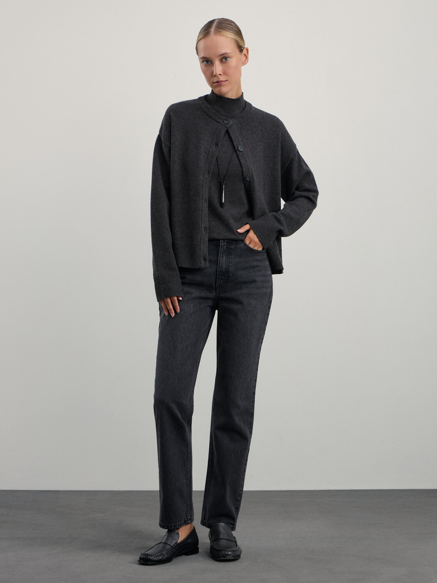 Джинсы мом mom fit 