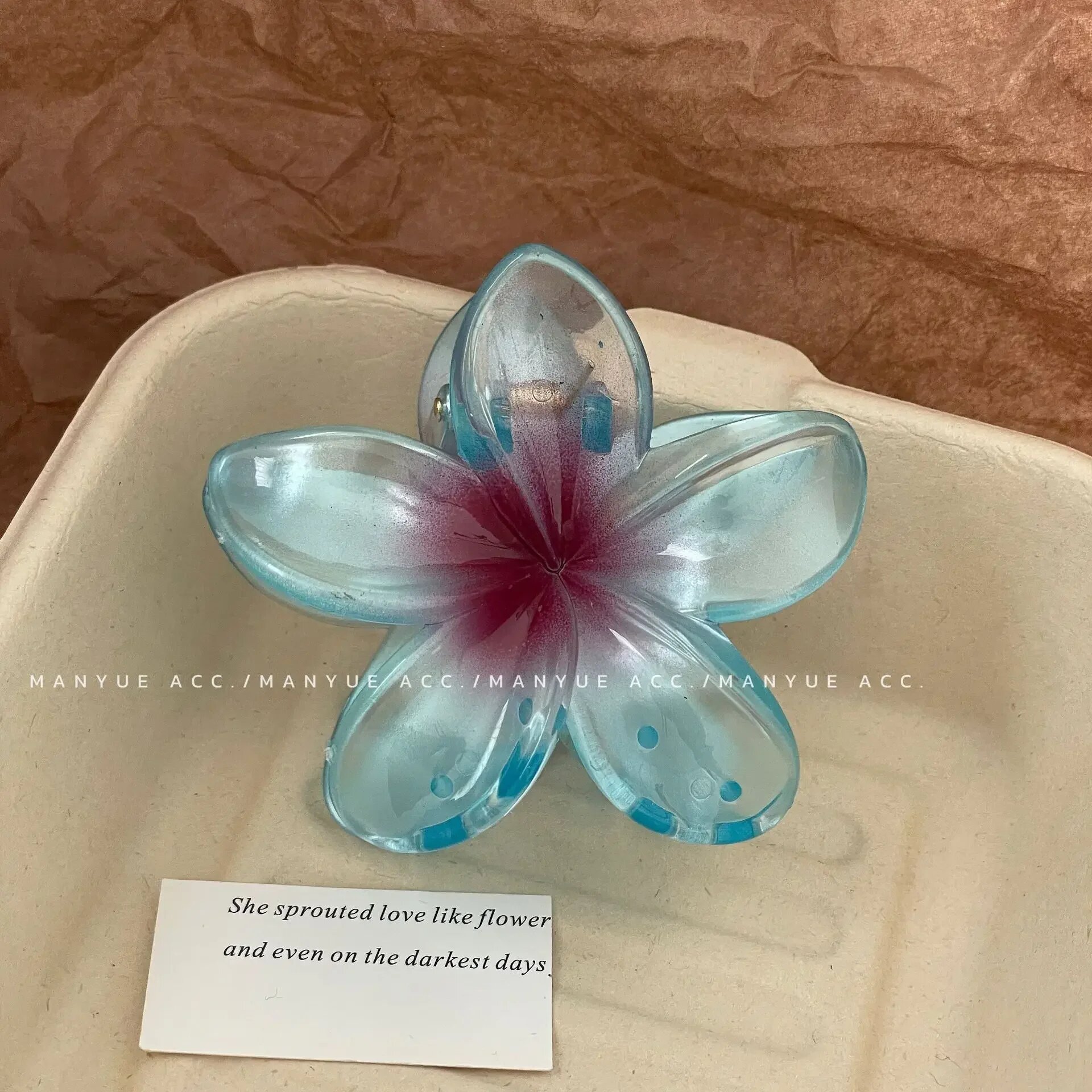 Пластиковая заколка-цветок гавайский градиент, 8CM